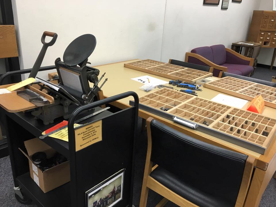 Ready for Fall 2016 Classes! Text Technologies Press at SLIS Library ...